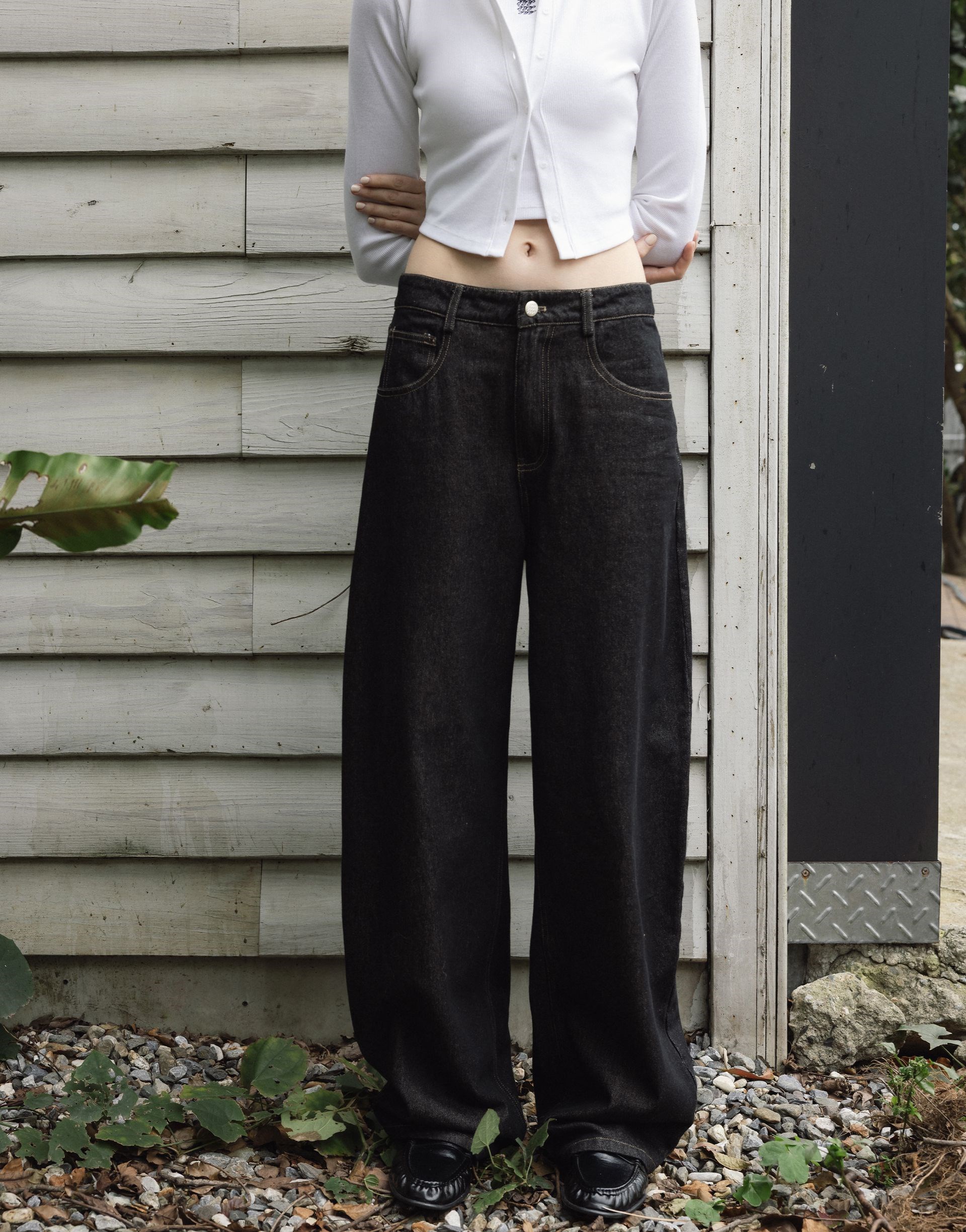 顯瘦彎刀牛仔長褲 ｜ PAZZO 生活好感衣著