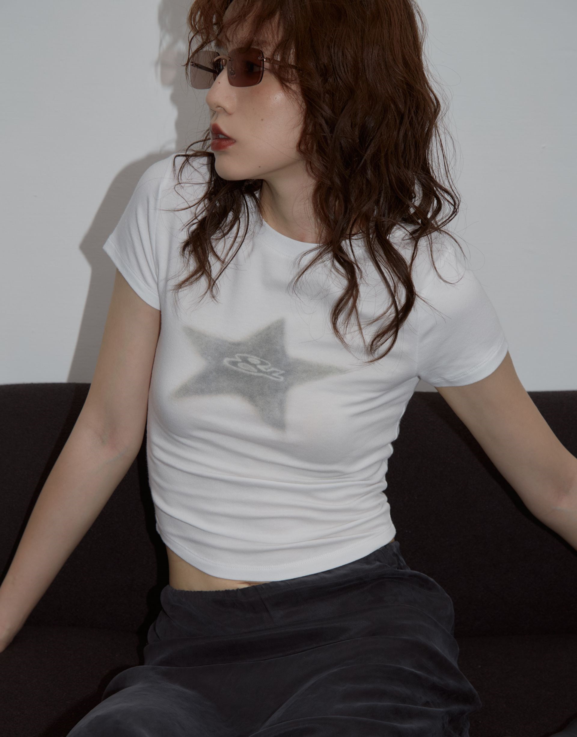 & IN THING噴漆感星星合身TEE ｜ PAZZO 生活好感衣著